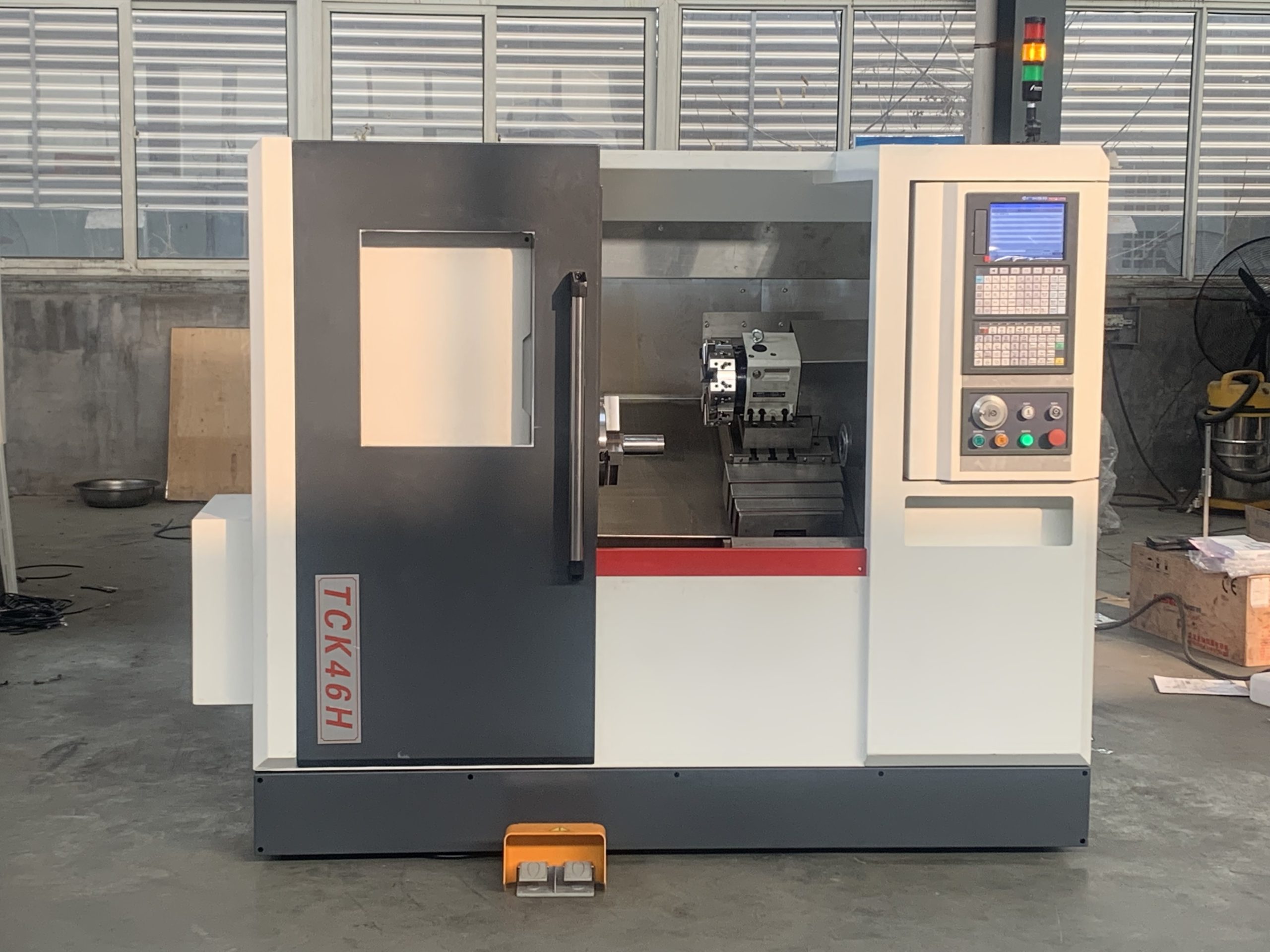 Five technical advantages of slant bed CNC lathes - TAIAN YUZHUO MACHINERY